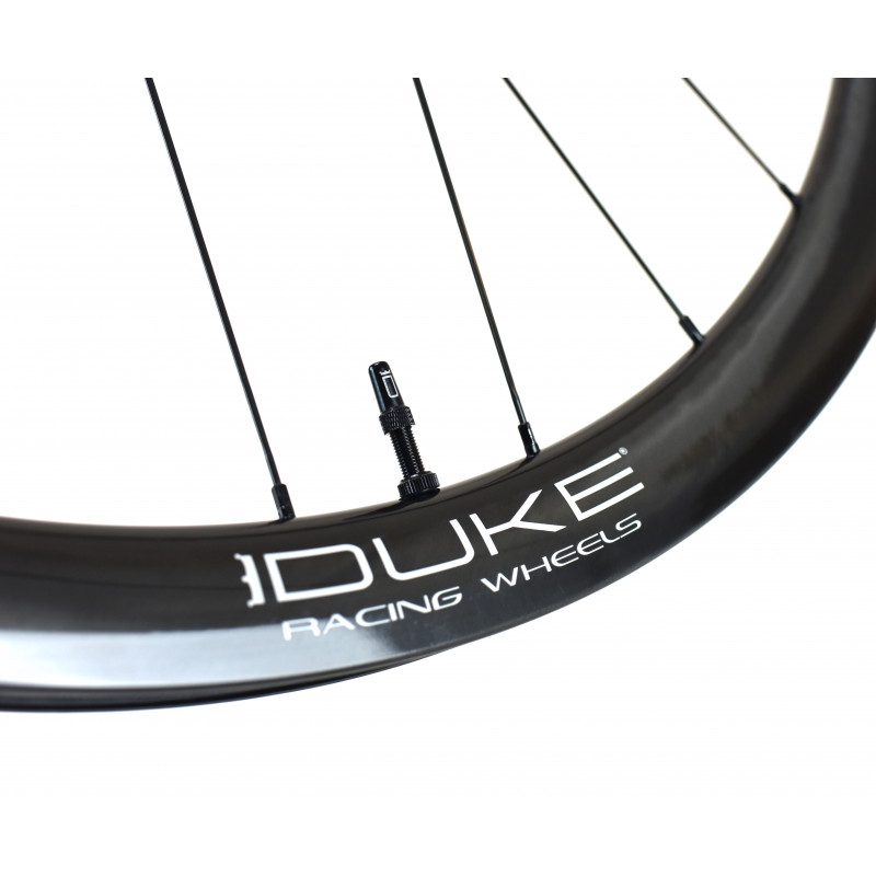 Roue(s) DUKE WORLD RUNNER CARBON 38 SLR2 DISC / DT SWISS 240 CL