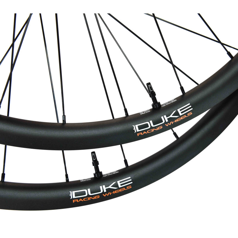 NEW ROAD WHEELS DUKE ROAD RUNNER X 30 - BARON CL SP HG11