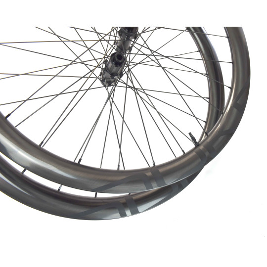 NEW ROAD / GRAVEL WHEELS DUKE BACCARA RX 42 SLR2 - BARON CL SP HG11